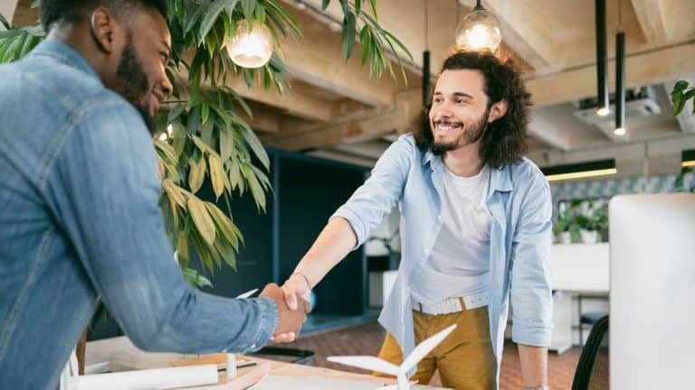 Tudo sobre vendas e um guia para vender mais!